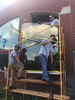 Wolf Glass & Paint Co. - Glass & Windows